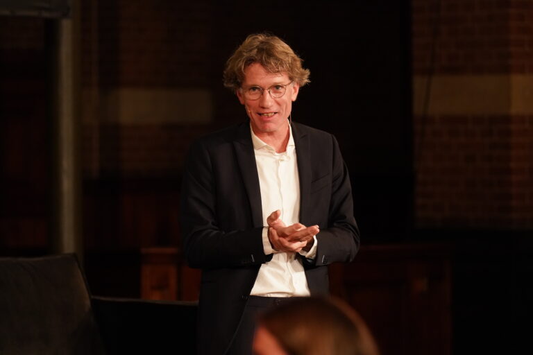 Het Miljoenennota Gesprek – Economie en politiek in uitdagende tijden ...